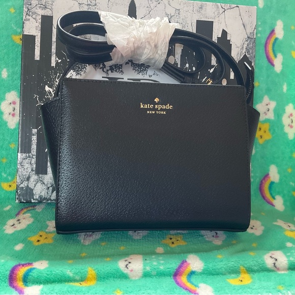 kate spade | Bags | Kate Spade Black Crossbody Bag With Gold Hardware ...